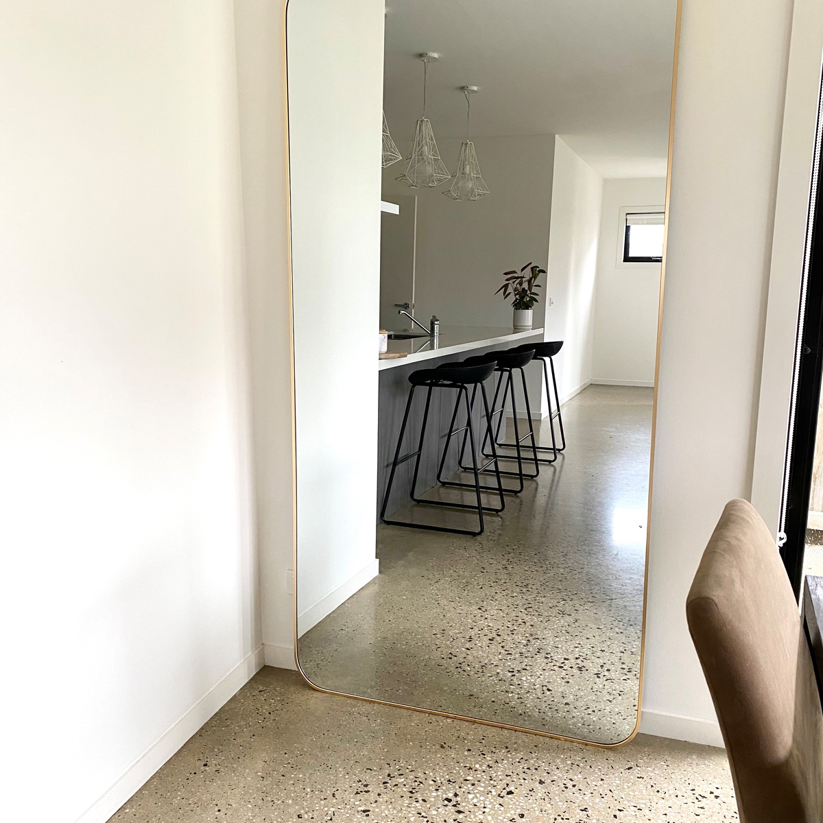 Radius Rectangle Mirrors – Vanders Glass