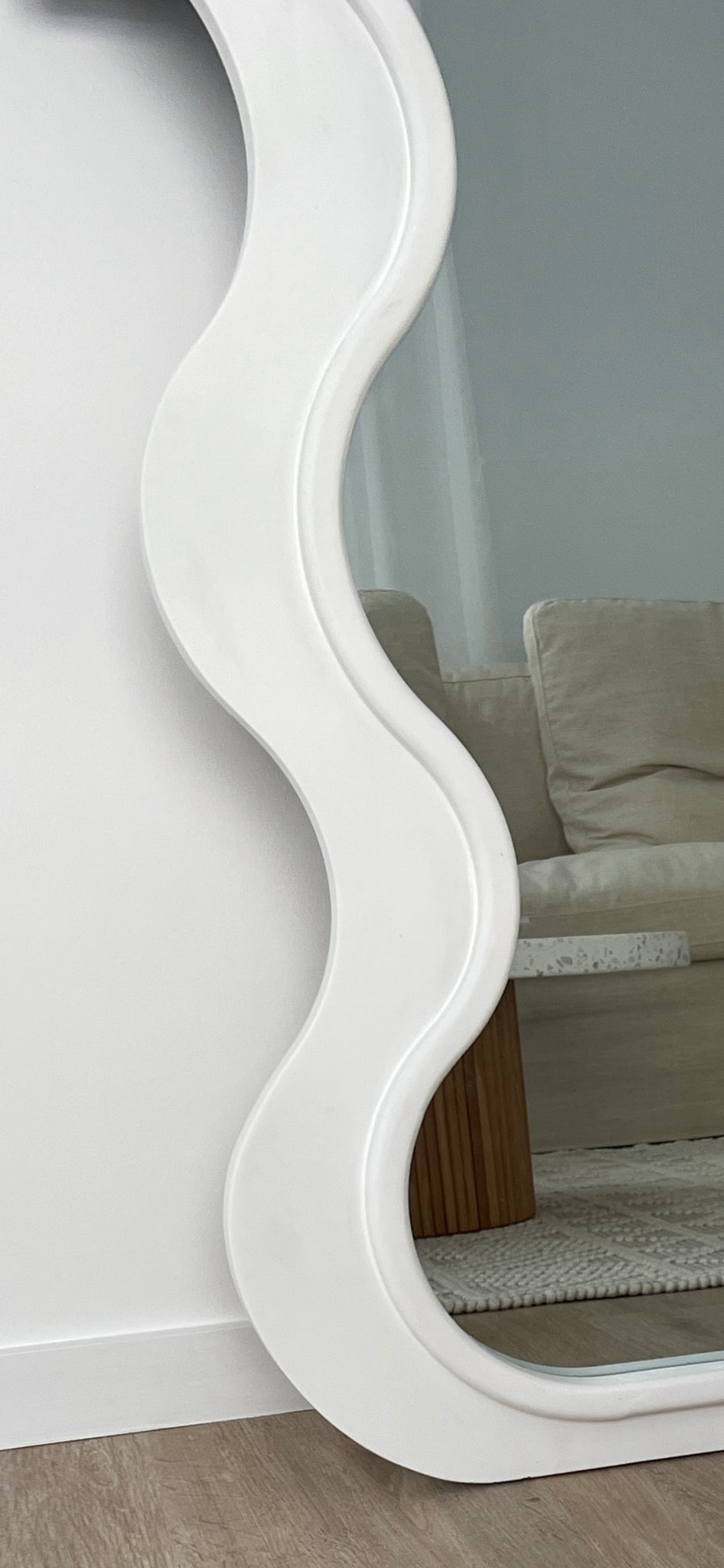 The Wavy Mirror - 190x90cm - Full Length – Vanders Glass