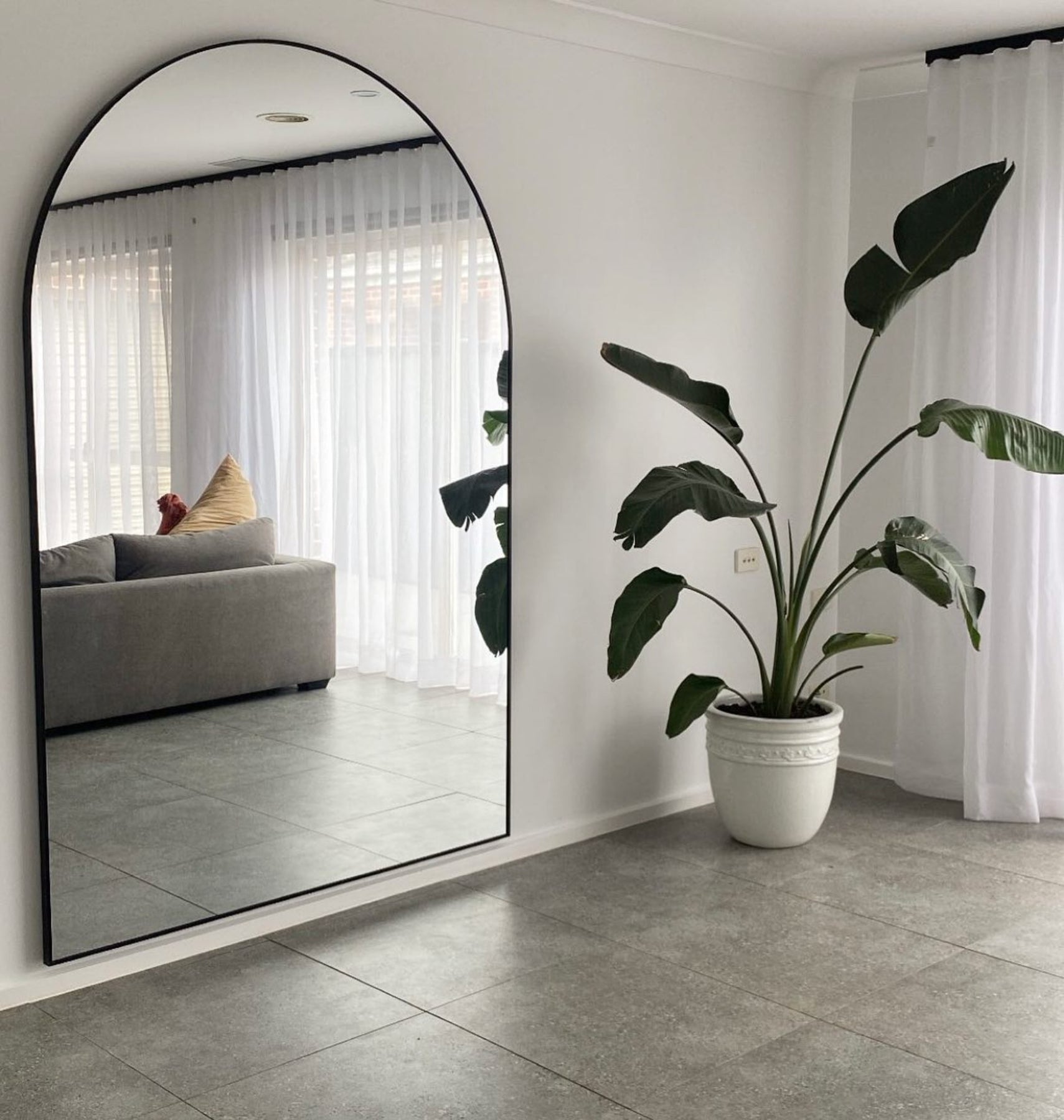 Shop Mirrors – Vanders Glass